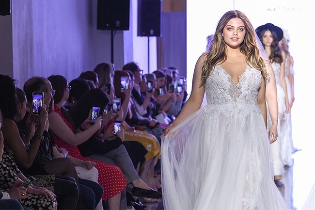 Como se tornar uma modelo plus size? Guia para modelagem plus size