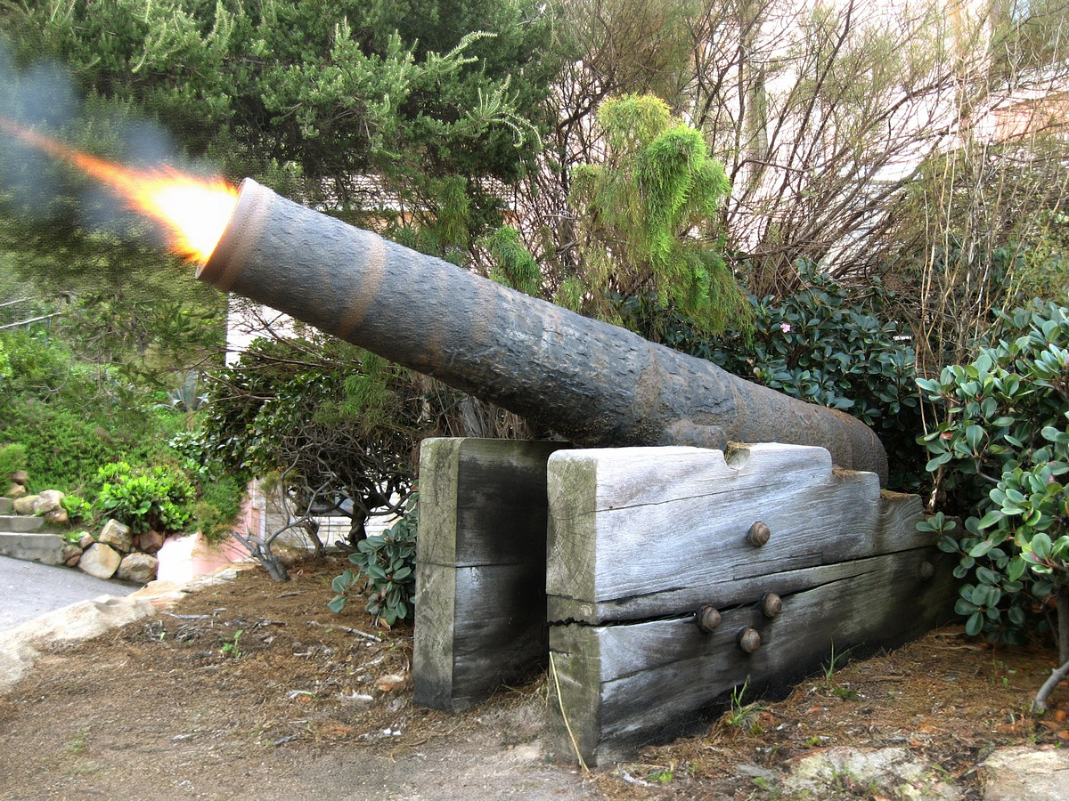 Echoes of a Forgotten Battle: The Muizenberg Fort and the Rise of ...